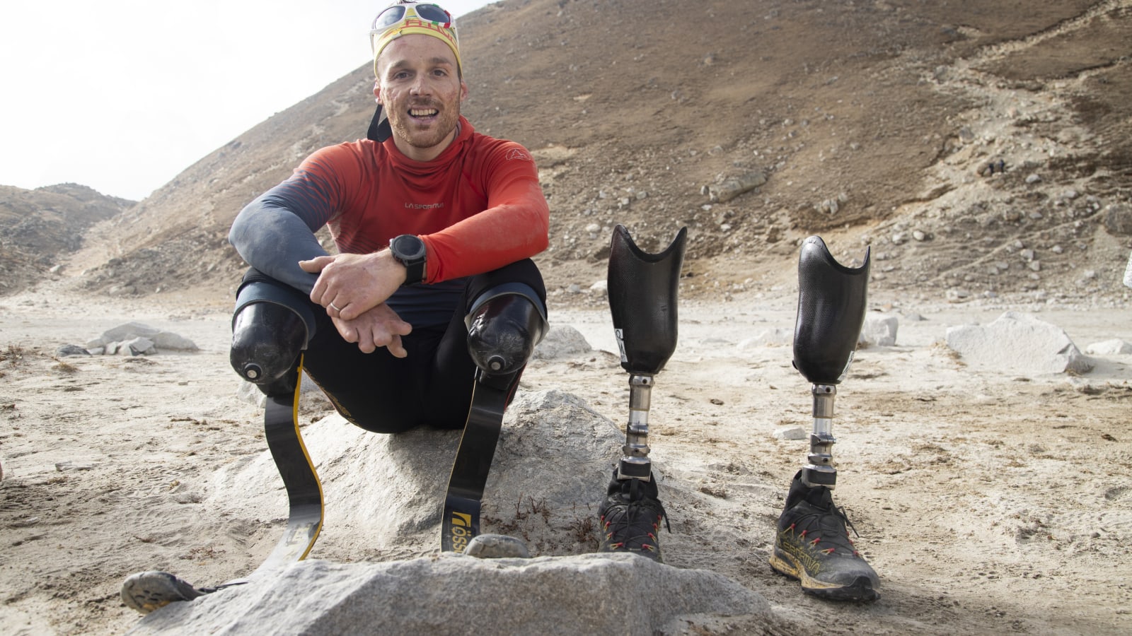 Andrea Lanfri aims to summit Mount Everest on two prosthetic legs ...