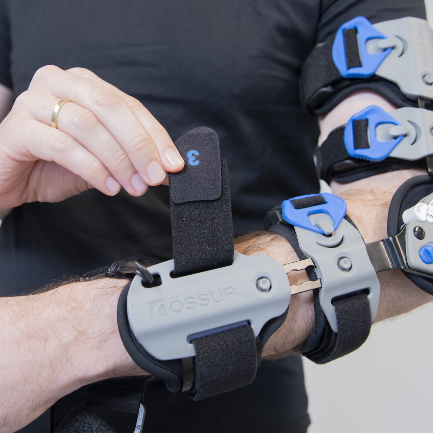 Össur's Fitting Videos