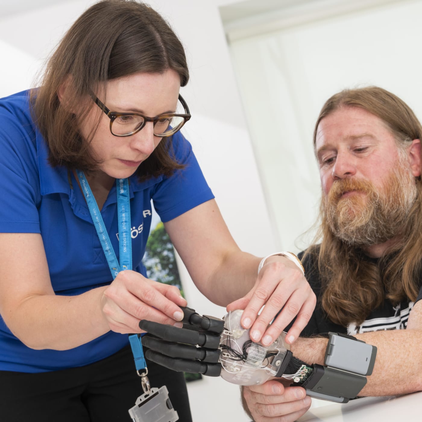 Össur Prosthetics. Ossur.com